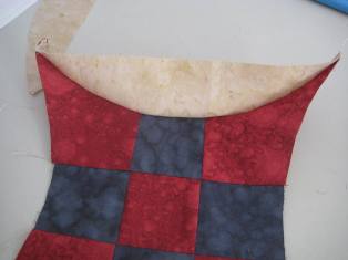 Curved Piecing | ConnectingThreads.com